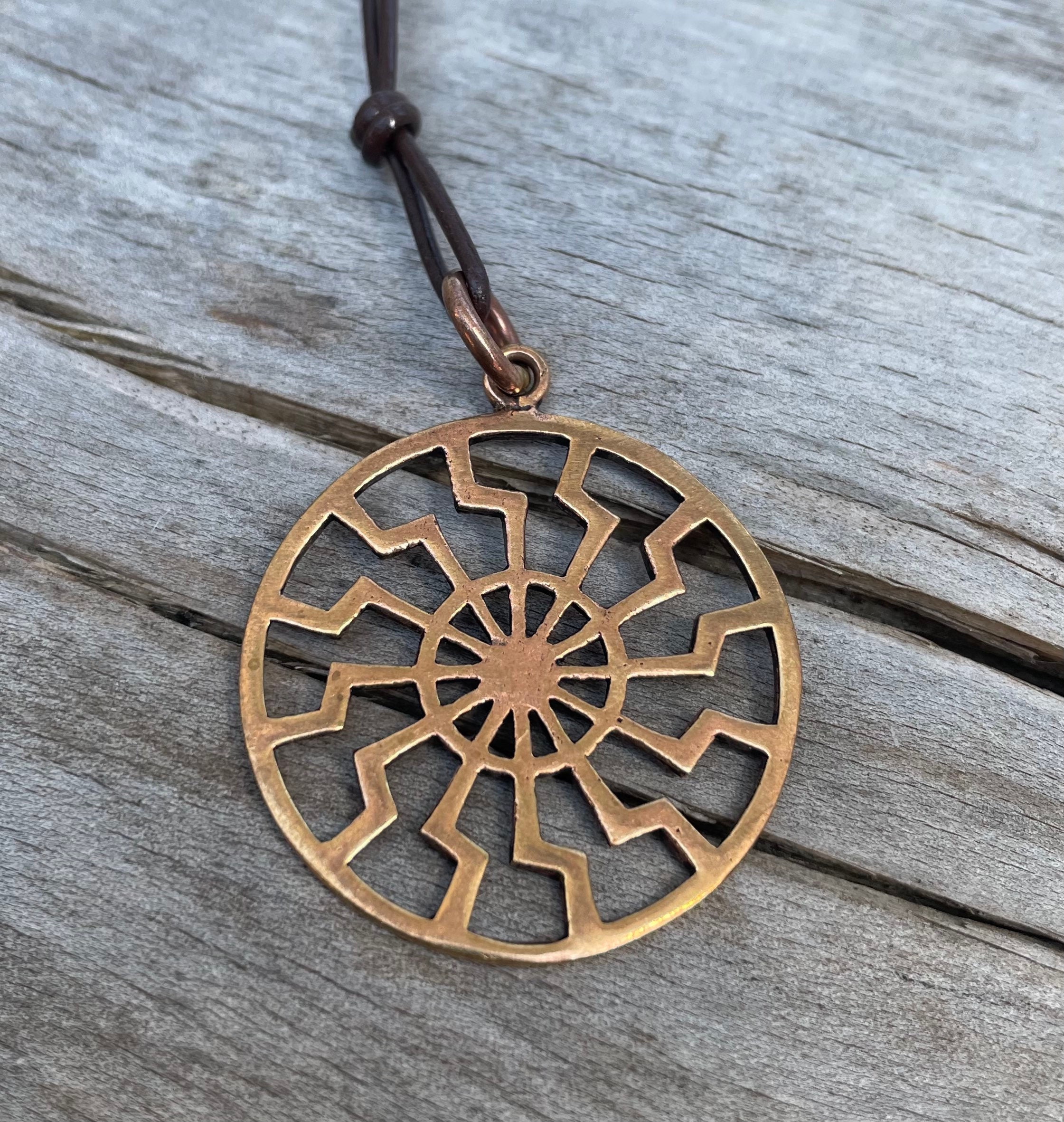 Sun Wheel Magic Black Sun Runes Colgante Viking Thorshammer | Etsy