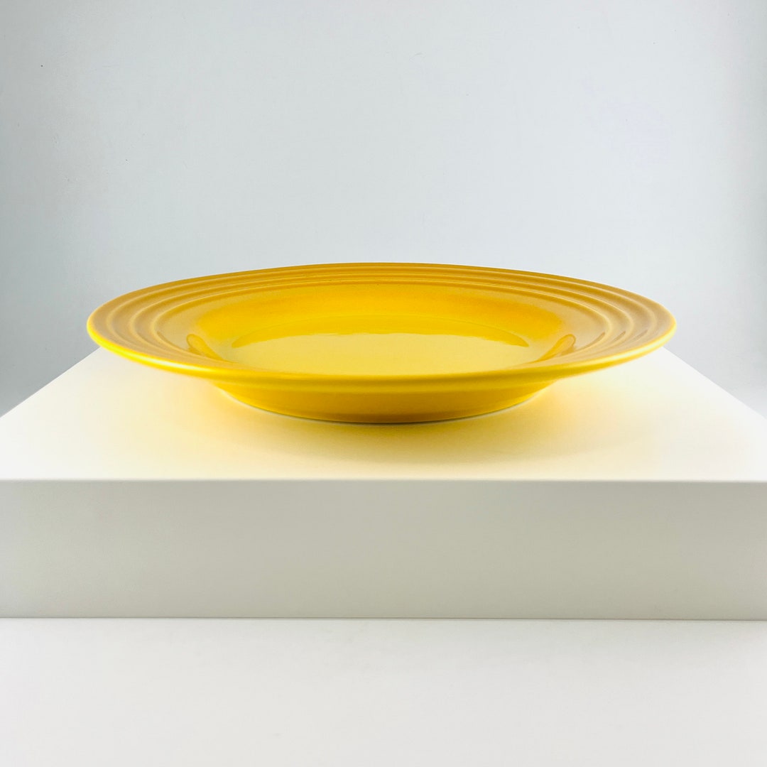 Le Creuset Dijon Yellow 12 Dinner Plate Retired Color - Etsy