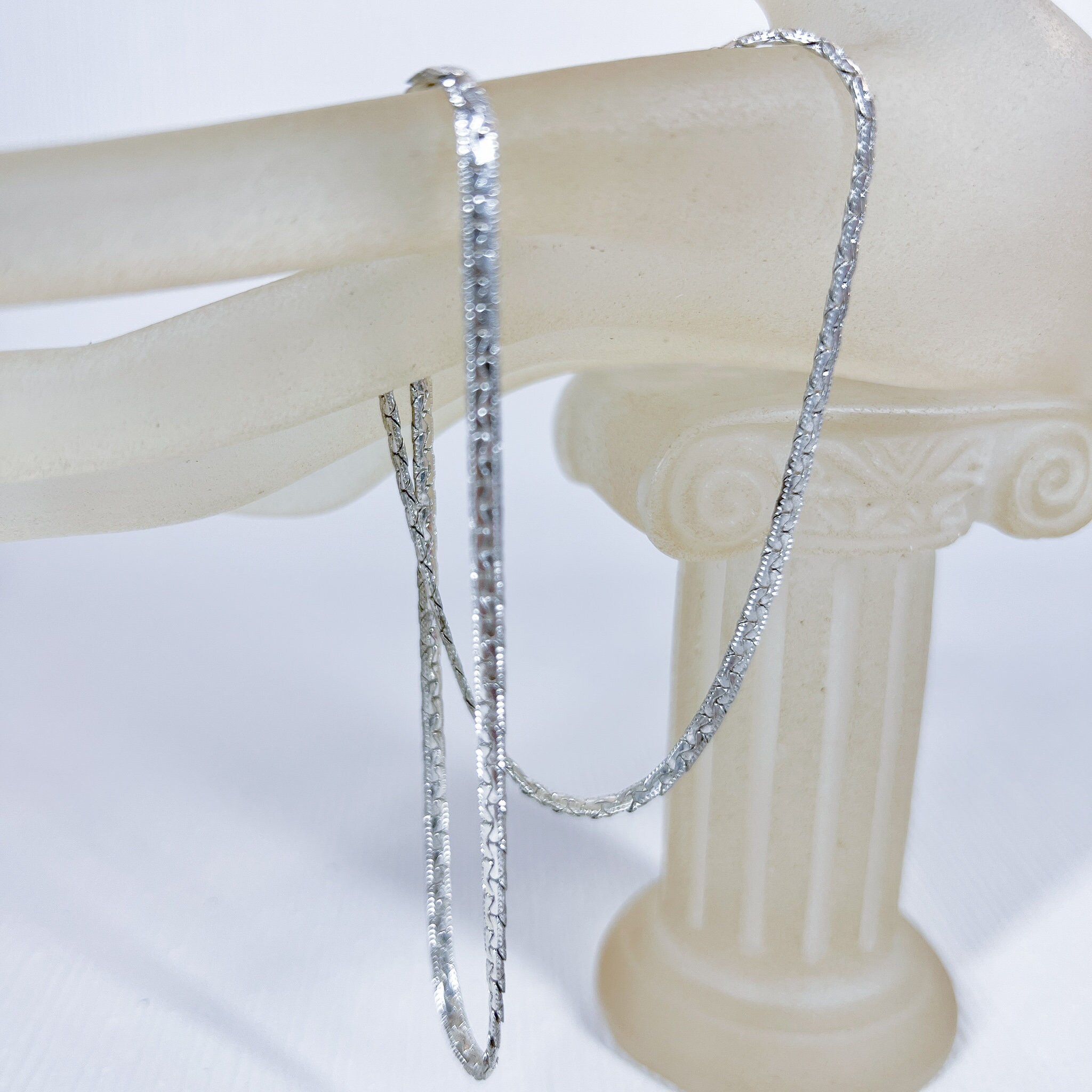 Chain Link Herringbone Silver Tone Wave Textured Necklace Vintage Wave ...