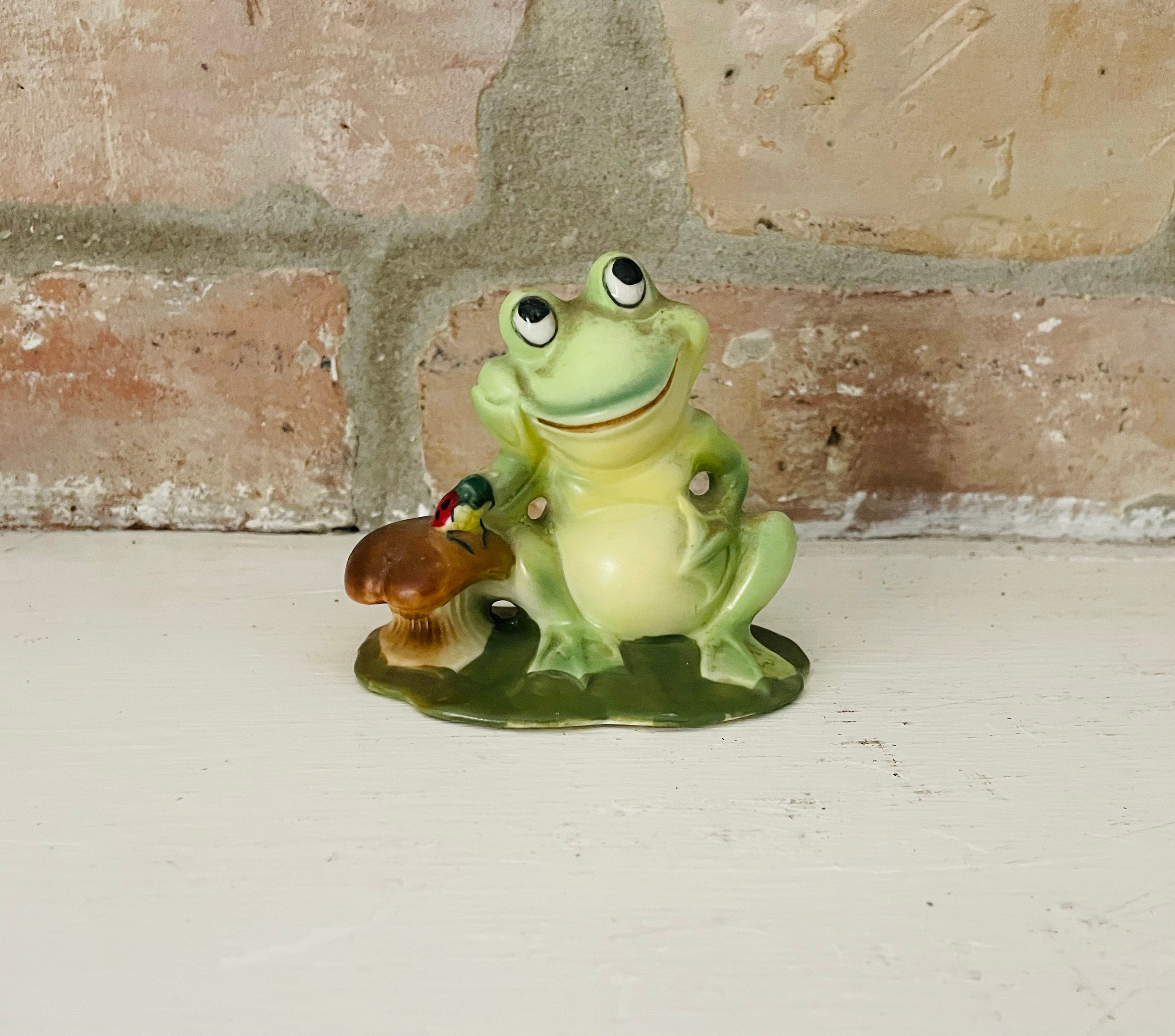 Three Vintage Frog Figurines From Korea and Taiwan - Etsy