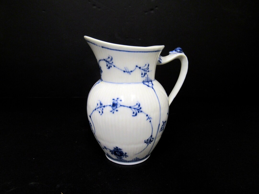 Antique Royal Copenhagen Blue Fluted Plain Medium Pitcher 4 1/2 Tall 1/ ...