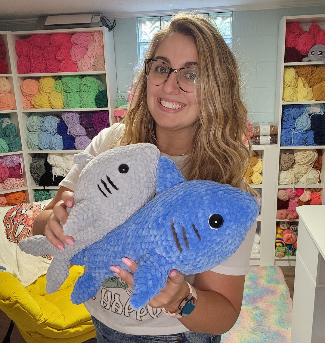 Cuddles the Shark Crochet Pattern, Amigurumi - Etsy