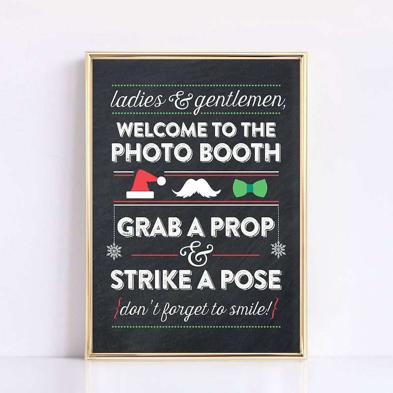 Holiday Photo Booth - Etsy