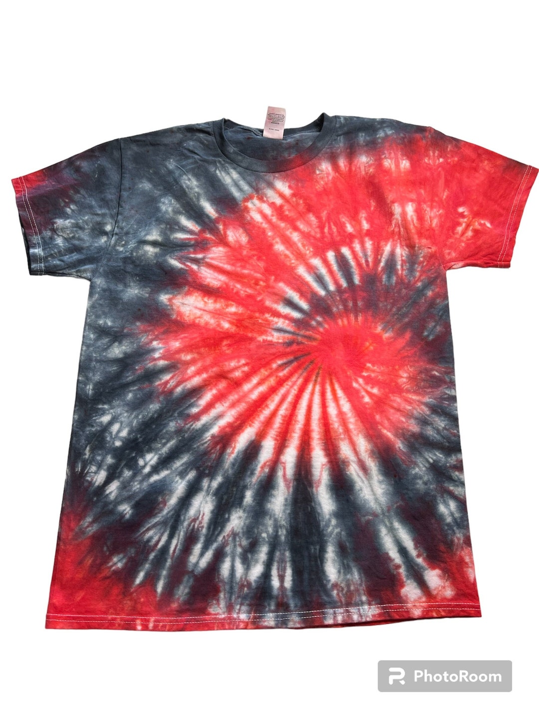 Tie Dye Black and Red Spiral T-shirt, Hippie, Boho, Gift, Handmade - Etsy