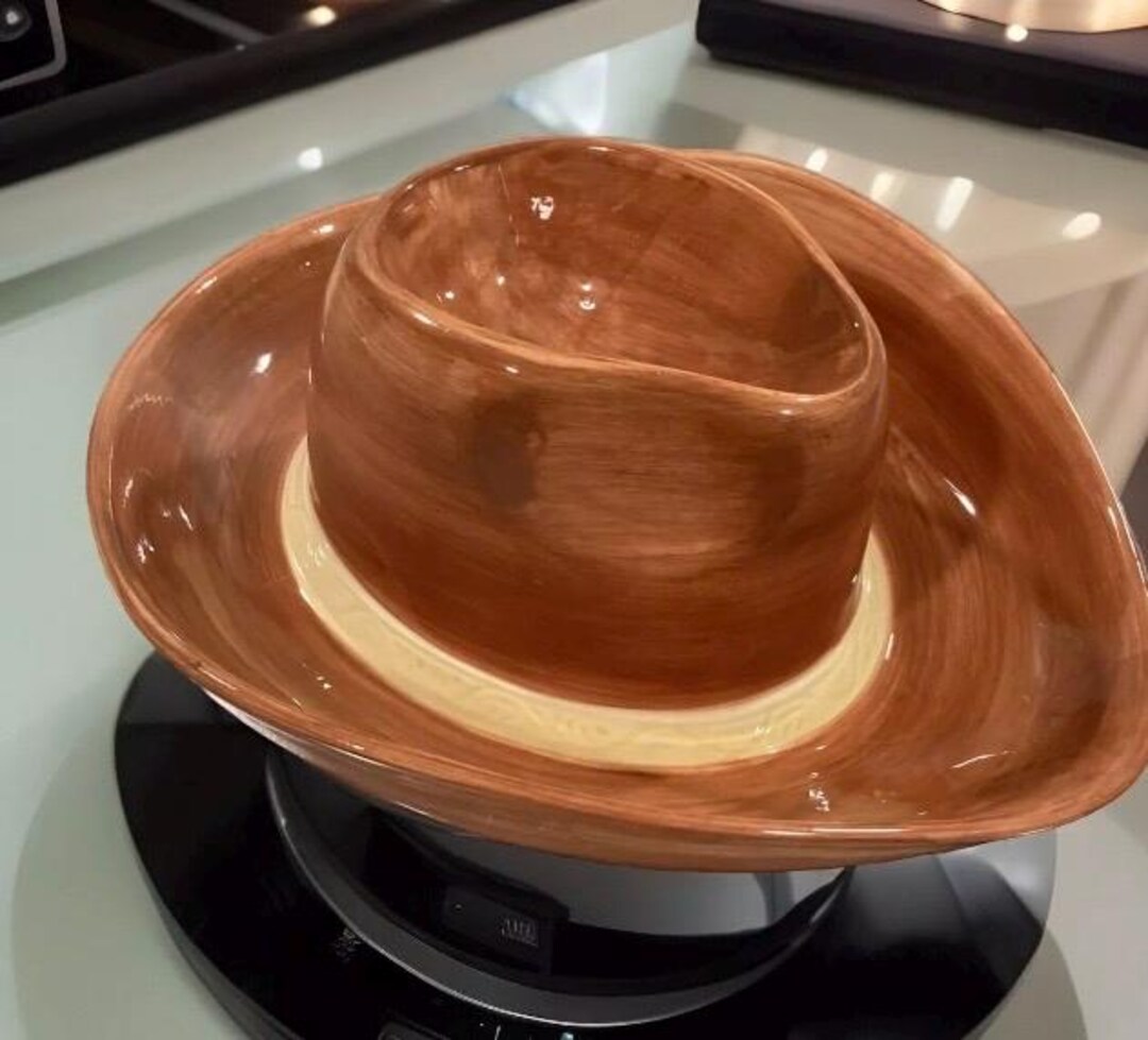 Boston Warehouse Vintage Cowboy Hat Ceramic Chips & Dip Bowl, NICE. HTF ...