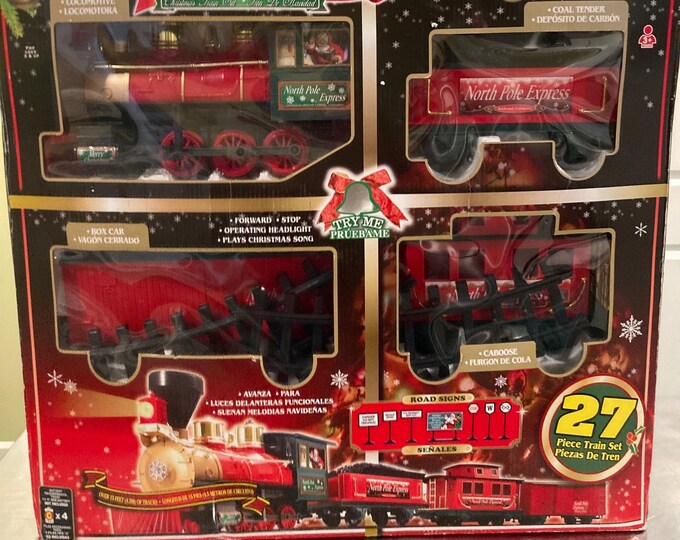North Pole Express Christmas Train Set Pre-owned 27 Piece ~ EZTEC ...