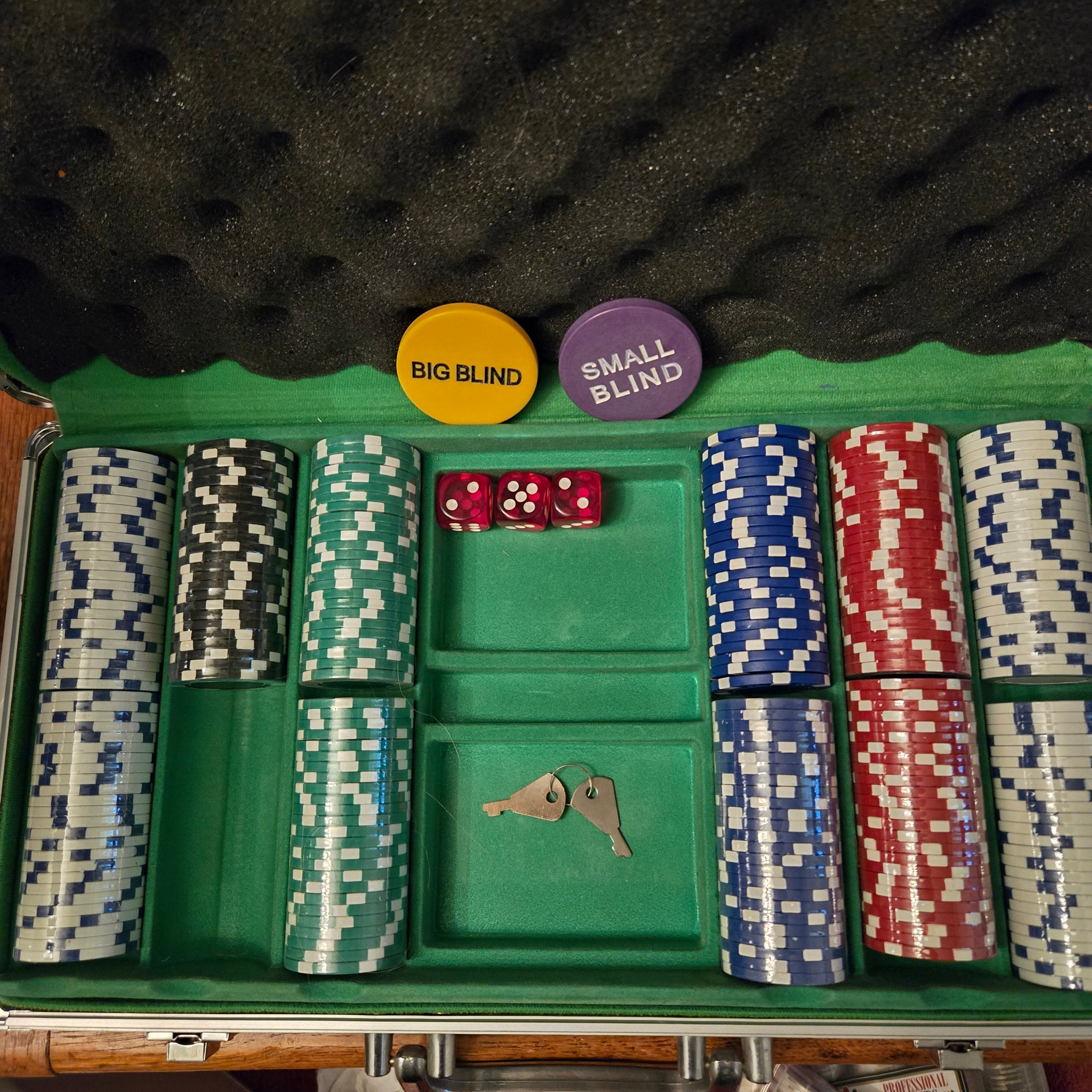 Casino Poker Chips Set Metal Lock and Keys Case - Etsy