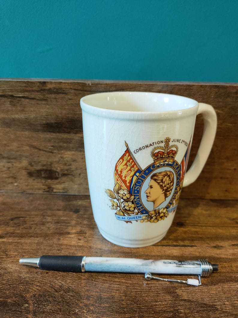 Queen Elizabeth II, 1953 Coronation, Pottery Manufacturers Federation ...