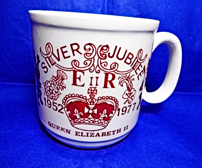 Queen Elizabeth II Vintage Mug 1977 Silver Jubilee the - Etsy