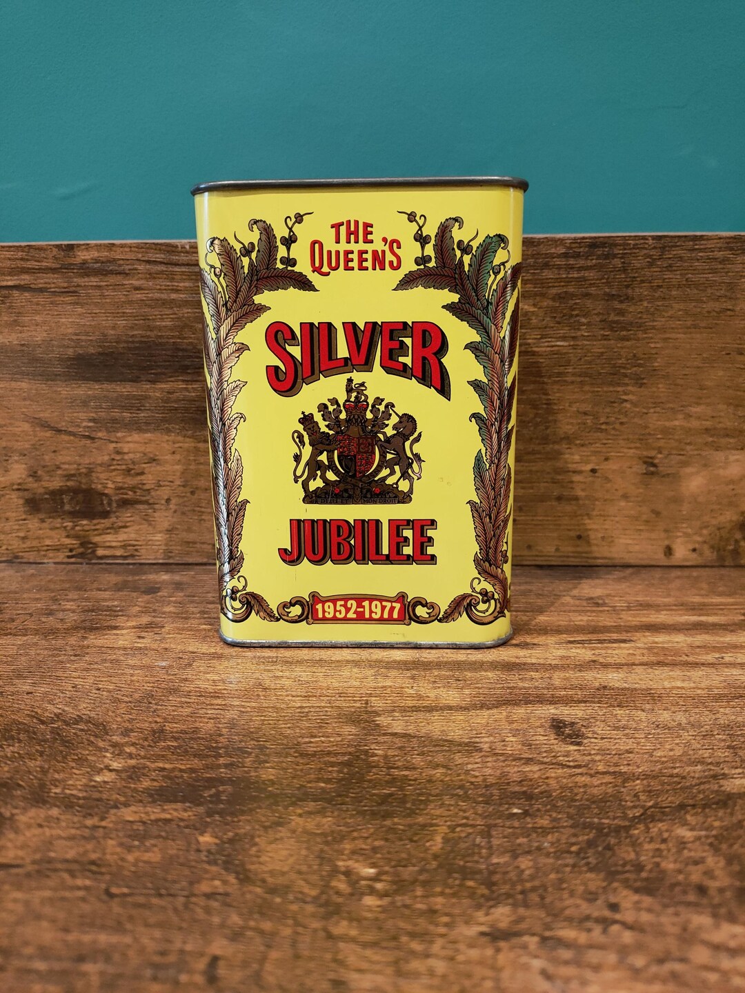 Queen Elizabeth II 1977 Silver Jubilee: Vintage Colman's Mustard Tin - Etsy