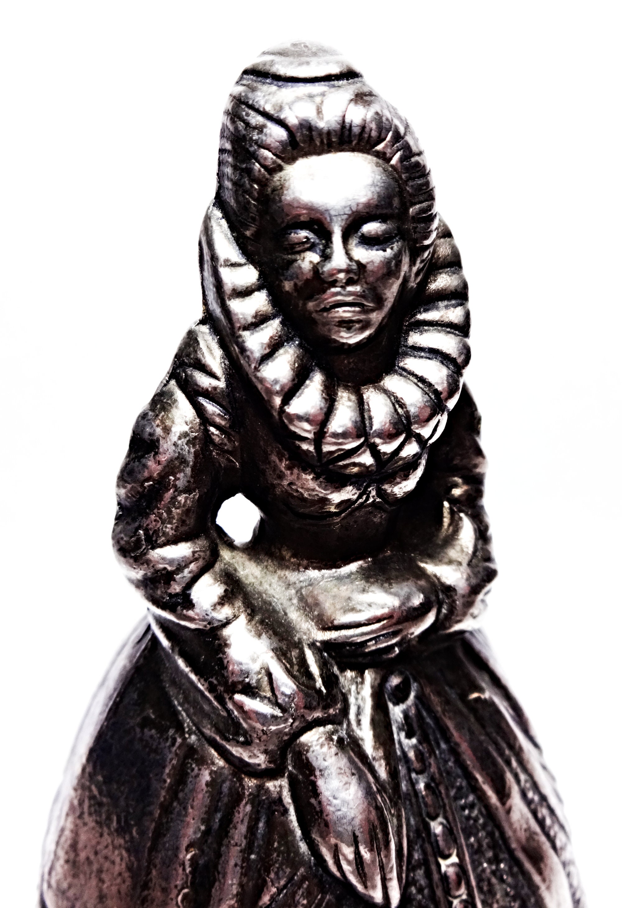 Queen Elizabeth the First ? Royal Bell Small Novelty Royal ...