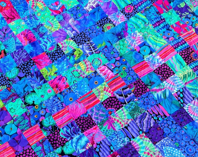 Kaffe Fassett Lap Quilt, Over and Down Under Pattern, Ready to Ship - Etsy