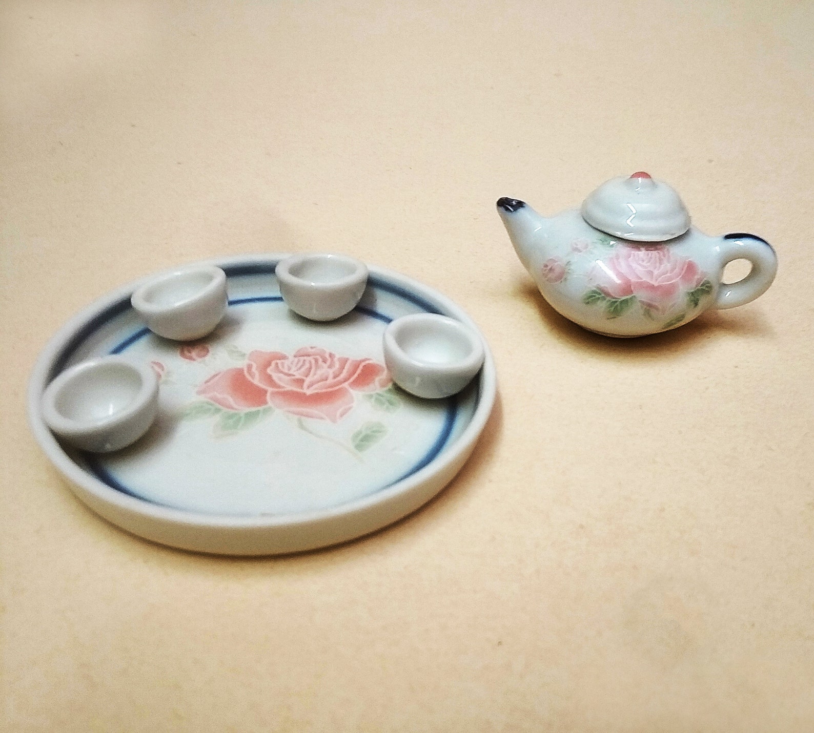 Dollhouse Miniature, Porcelain 7 Pice Tea Set Petite, Dolls Tea Set ...