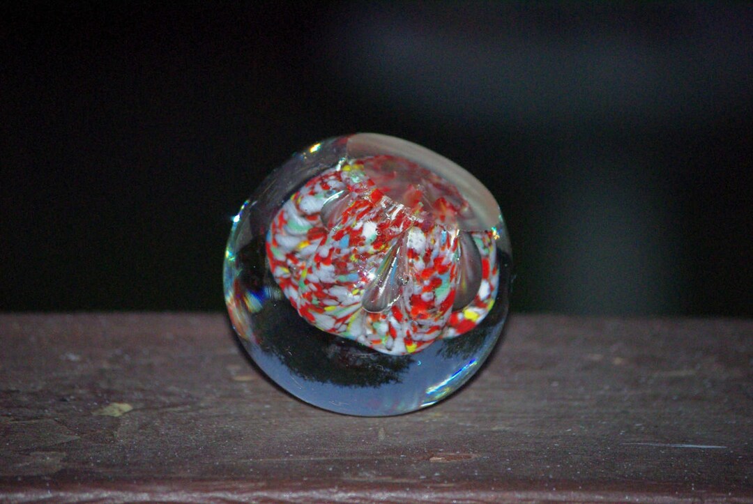Vintage Small Round Shaped Paperweight With Red and White candy Caine ...