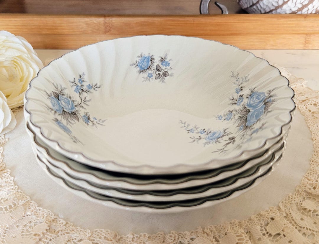 Set of 4 Vintage Johnson Brothers Snowhite Couped Soup/cereal Bowls ...