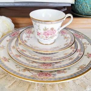 Royal Doulton Canton 5 Piece Place Setting, Bone China Made in England ...