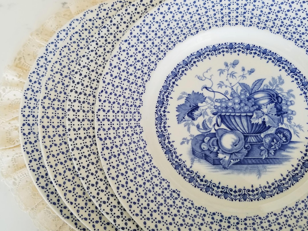Set of 4 Vintage Empire Porcelain Co. Beverley Dinner Plates, Made in ...