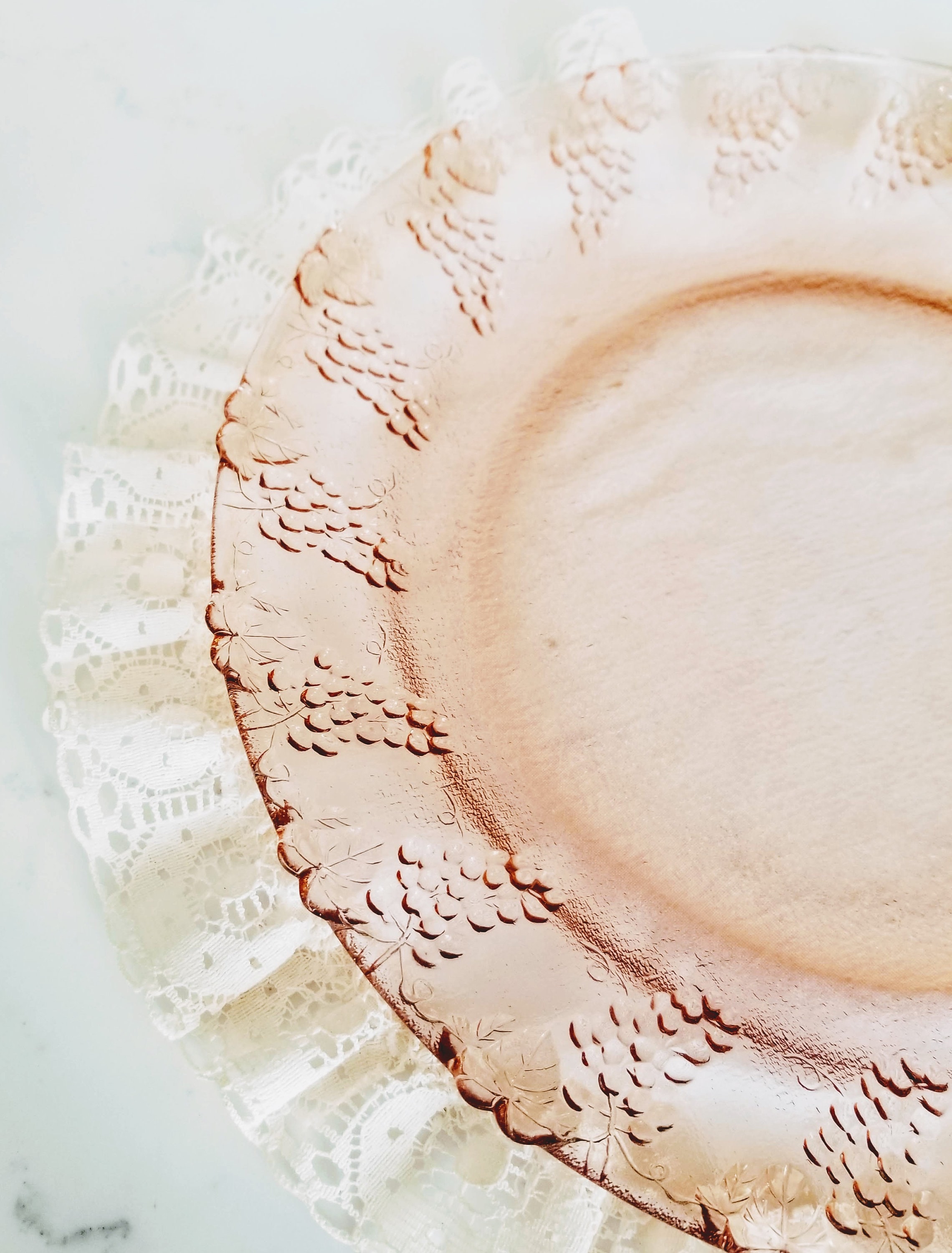 Vintage Pink Depression Glass Plate/platter, Grape Vines on the Rim ...