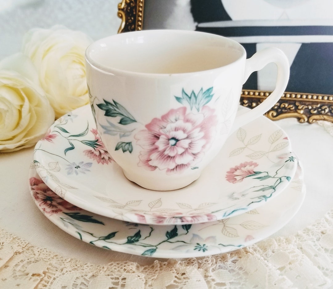 Vintage Johnson Brothers Lynton (newer) Teacup Trio, Made in England ...