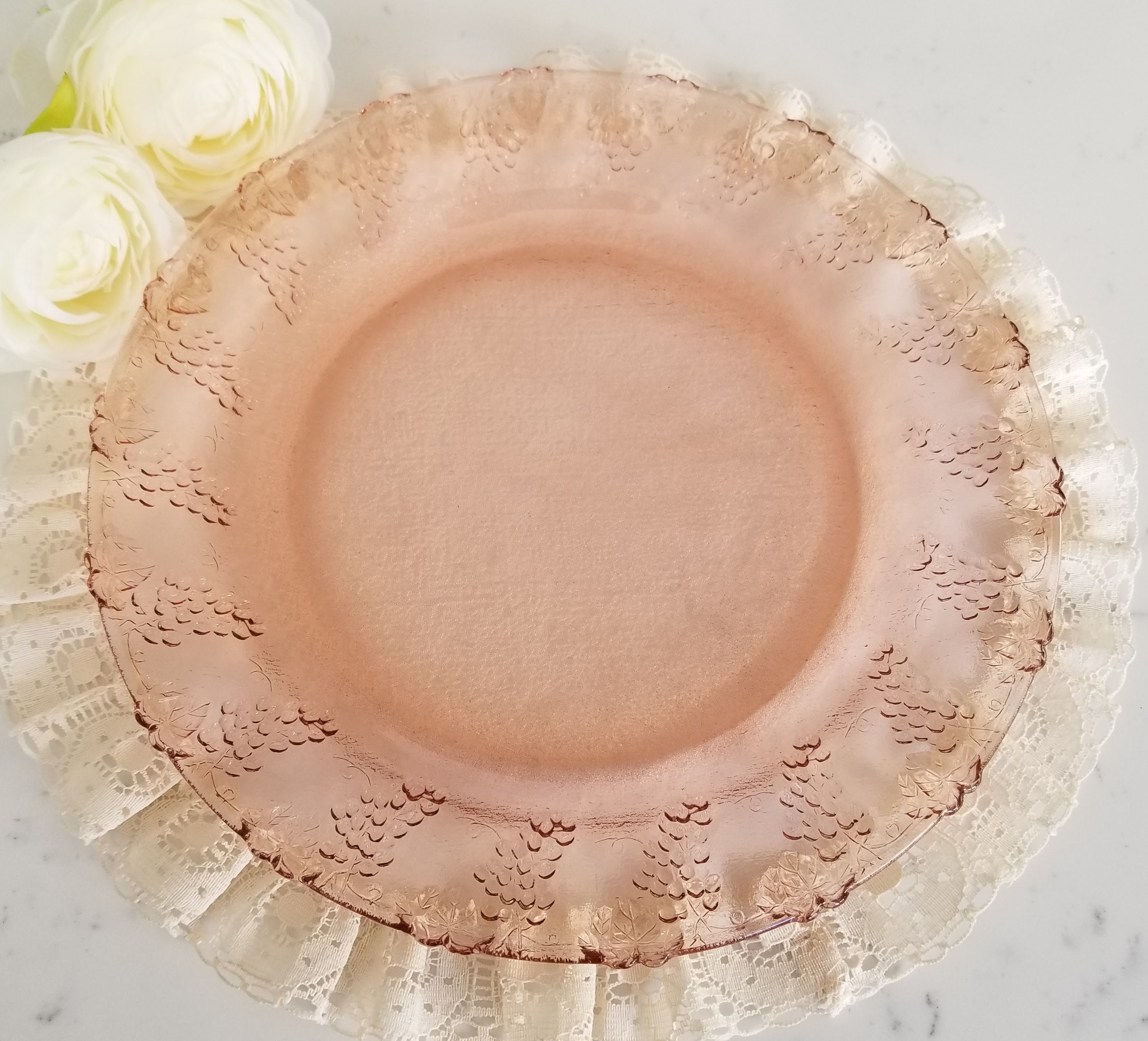 Vintage Pink Depression Glass Plate/platter, Grape Vines on the Rim ...