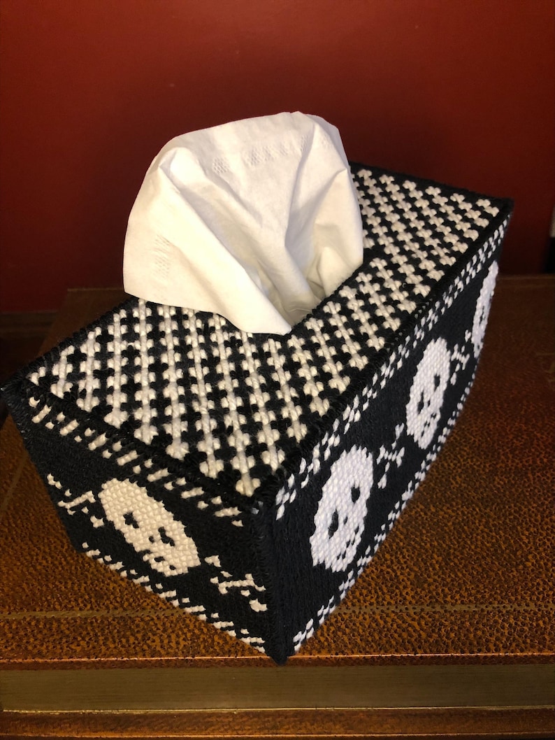 Skeleton PATTERN for Plastic Canvas Tissue Box | Etsy