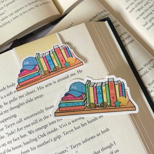 Summer Bookshelf Magnetic Bookmark, Beachy Pastel Book Lover Gift ...