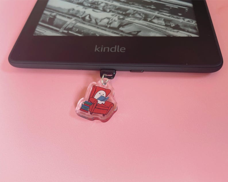 Cozy Ghost Kindle Charm, Spooky Season Kindle Dust Plug Charm for ...