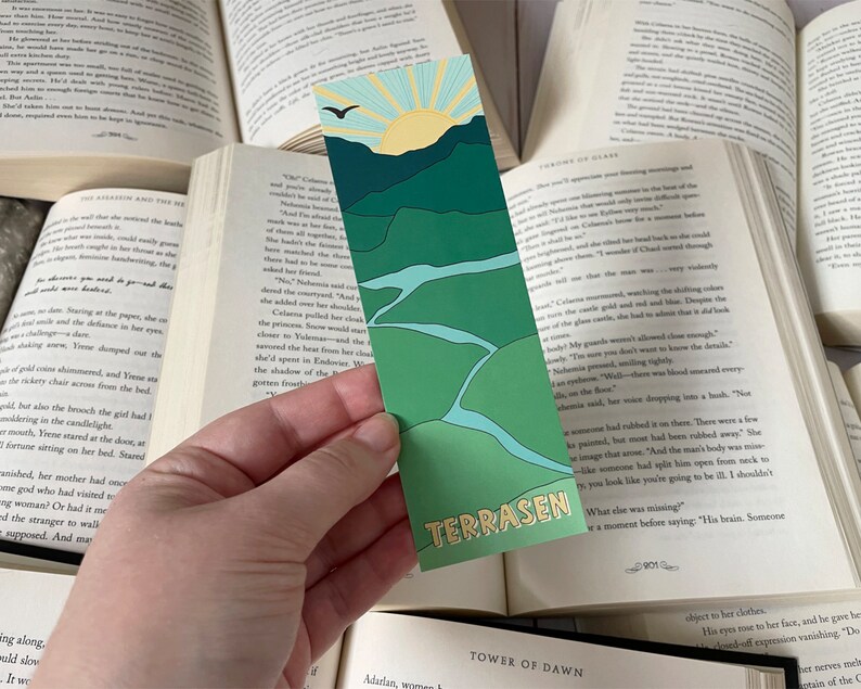 Terrasen Bookmark From the Throne of Glass Series by Sarah J - Etsy