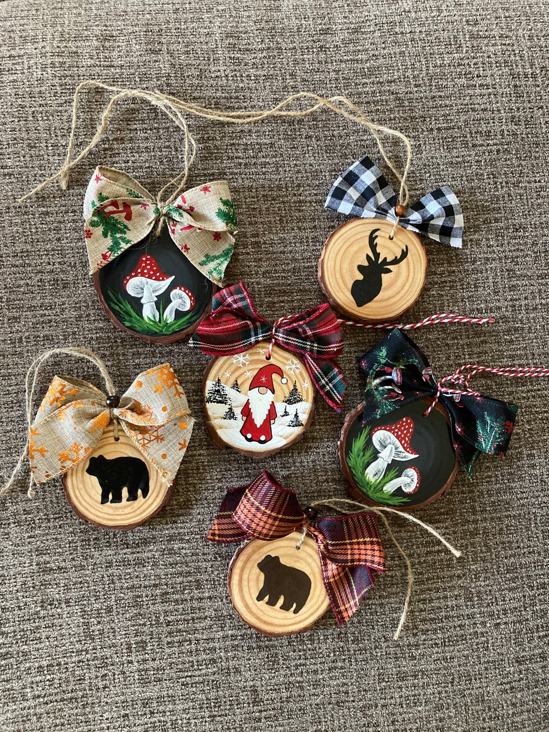 Wood Slice Christmas Ornaments. Handpainted Wooden Ornament, Natural ...