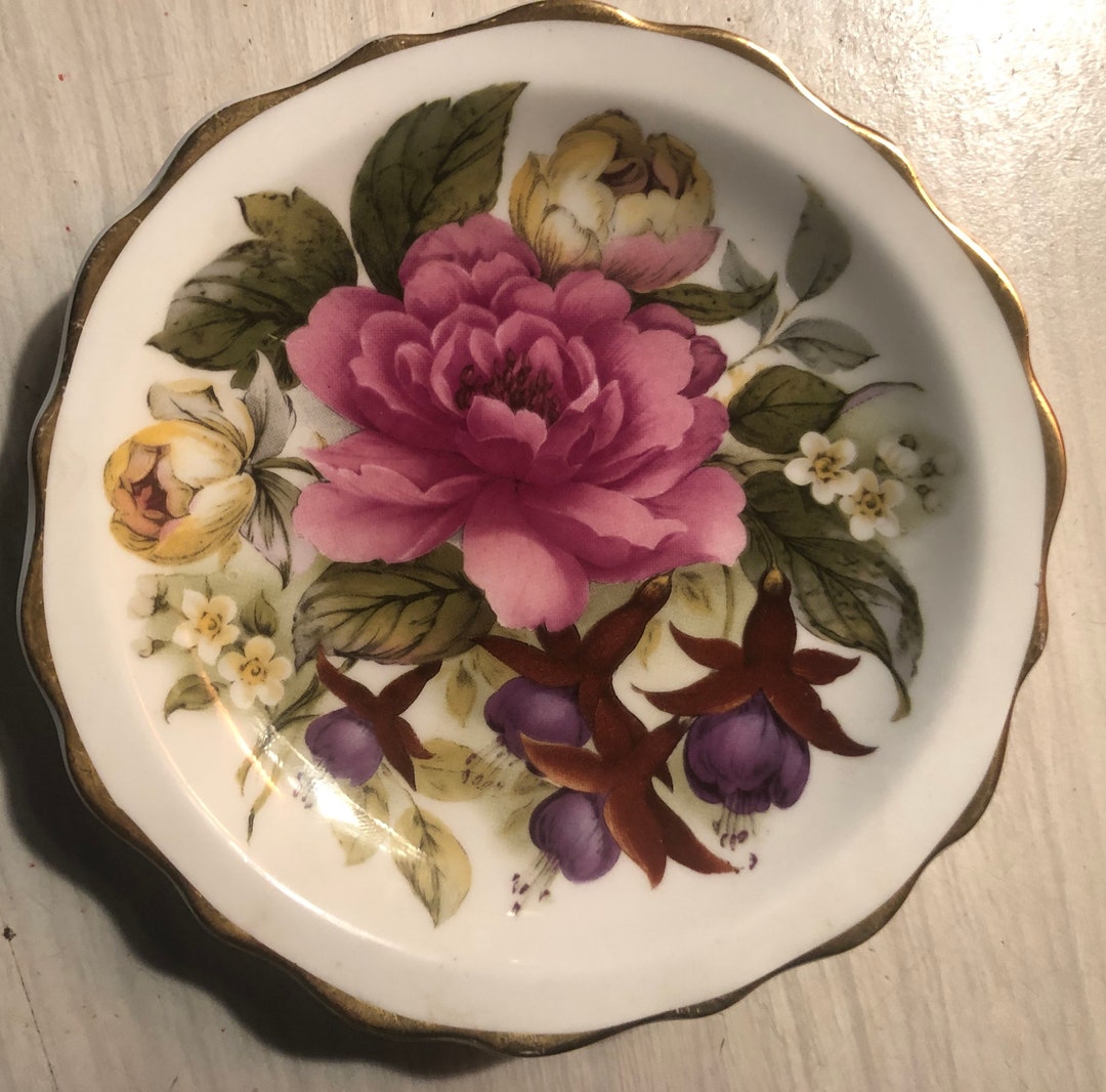 Heritage Regency Collection Plate - Etsy