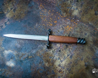 Stiletto Dagger - Etsy