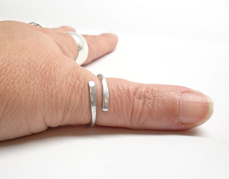 Aluminum Thumb Rings for Women, Hammered Minimalist Ring for Her ...