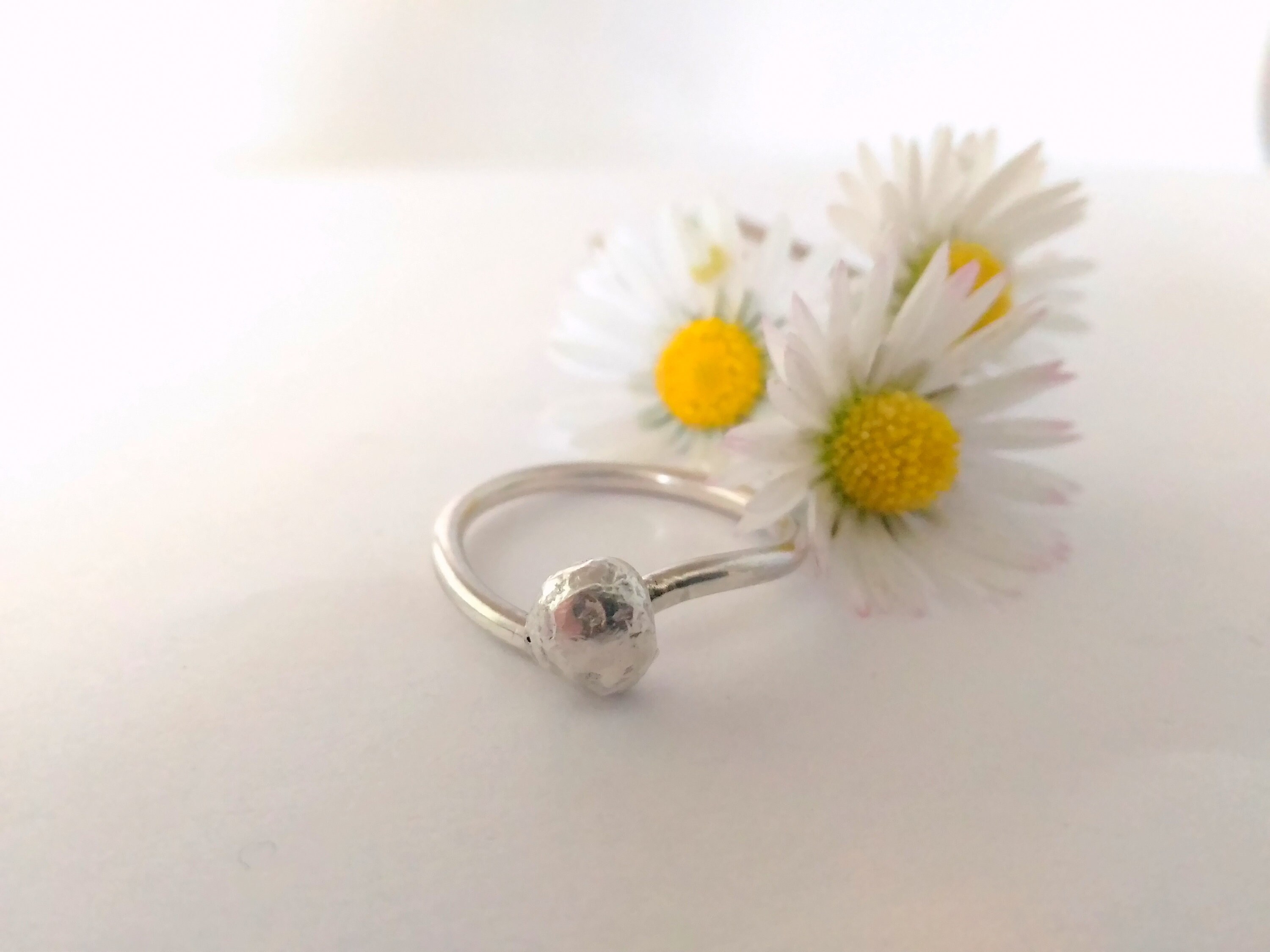 Alternative Engagement Ring. Unconventional Simple Promise - Etsy