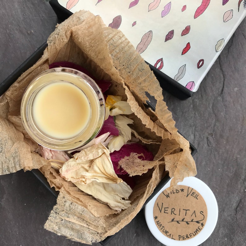 Veritas. natural perfume. flowering trees with glowing veins | Etsy