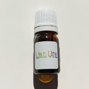 Gush. Natural Perfume. Boozy Hyraceum, Dirty Vanilla Deep, Patchouli ...