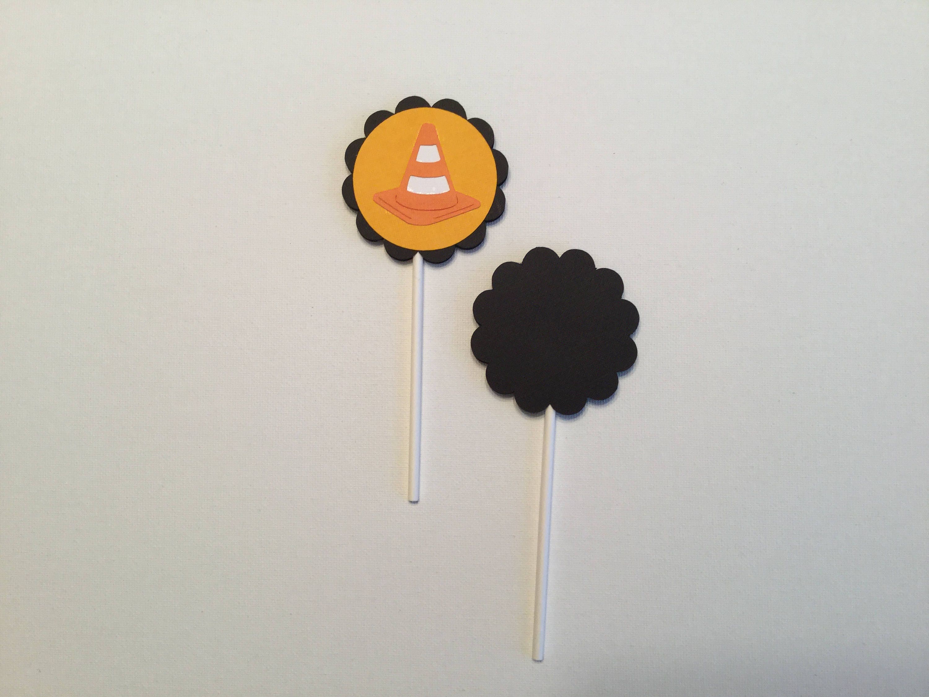 Construction Themed Cupcake Toppers / Under Construction - Etsy