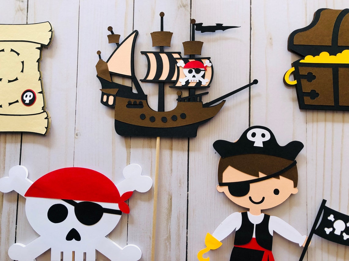Pirate Theme Party Centerpiece Decorations / Pirate Theme | Etsy