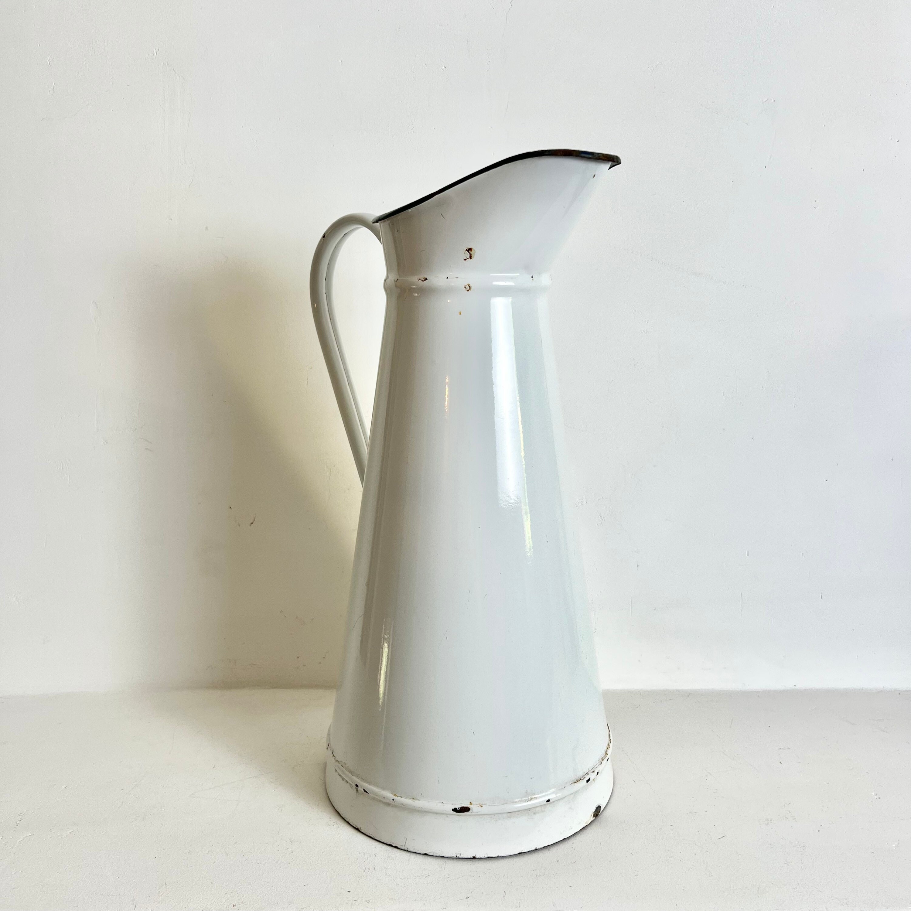 HOLD 4 DAVE -French Vintage Enamel Pitcher - Enamelware Jug - White ...