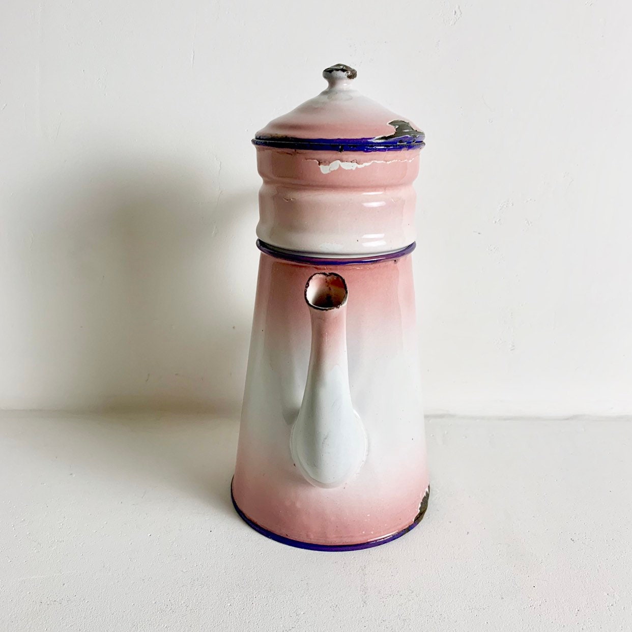 French Vintage Pink Enamelware Coffee Pot - Cafetière - Decorative Pink ...