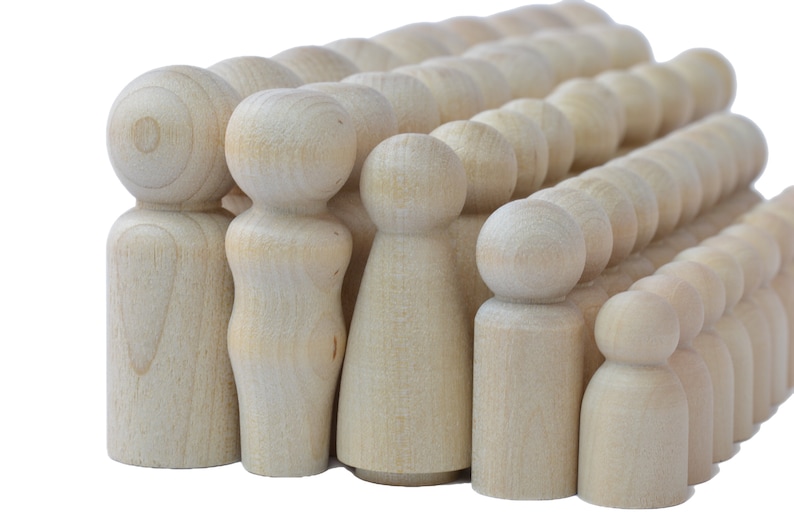 50 Wooden Peg Dolls 10 Families of 5 Peg People - Etsy