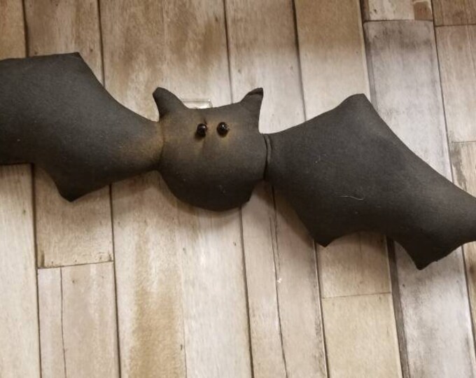 Primitive Bat - Etsy