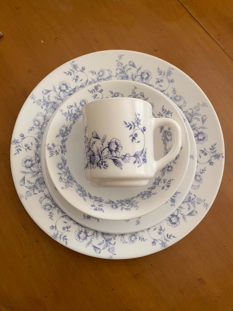 Arcopal Glenwood Blue and White Dinnerware Mugs - Etsy