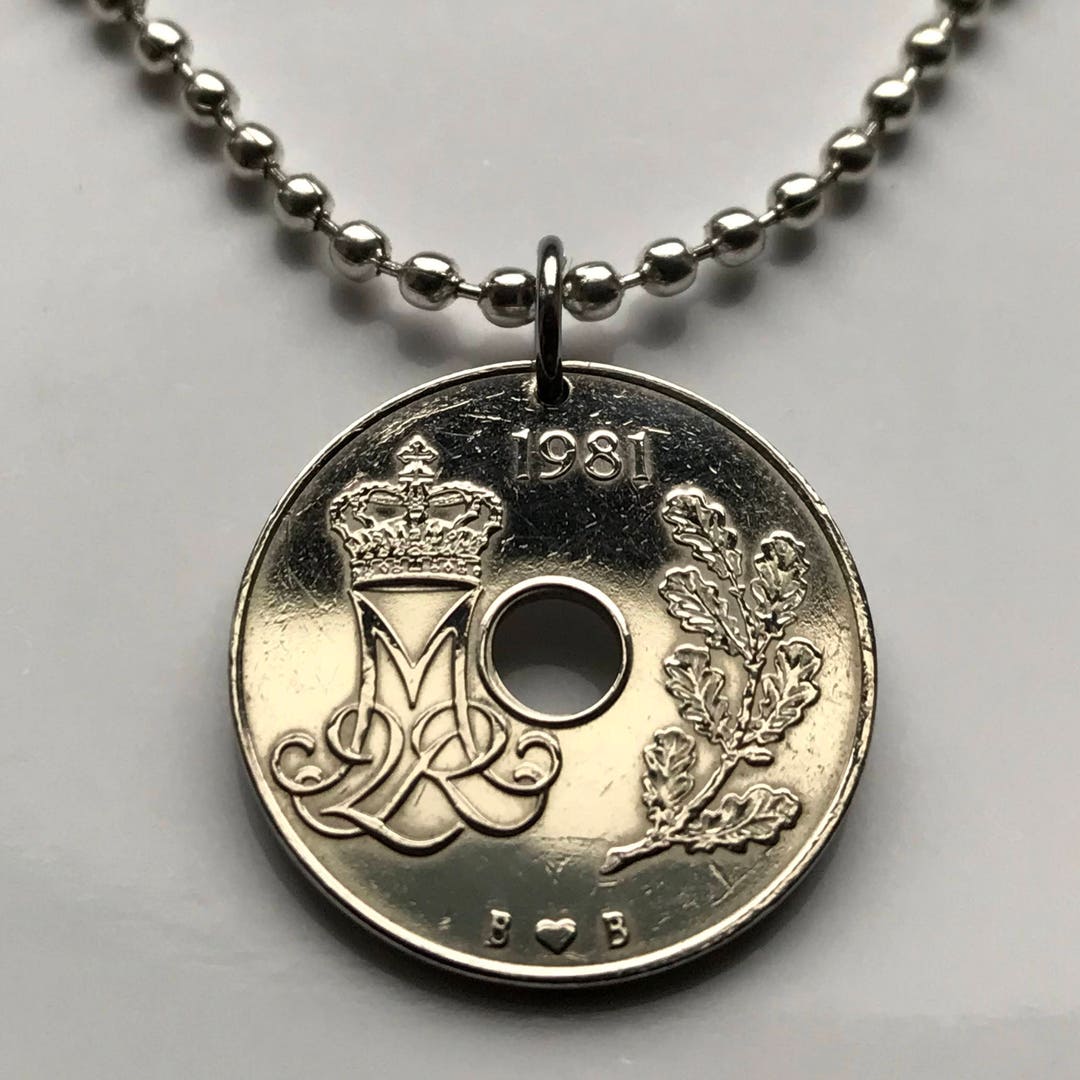 1978 Denmark Danmark 25 Ore Coin Danish Pendant Initial M Danish Crown ...