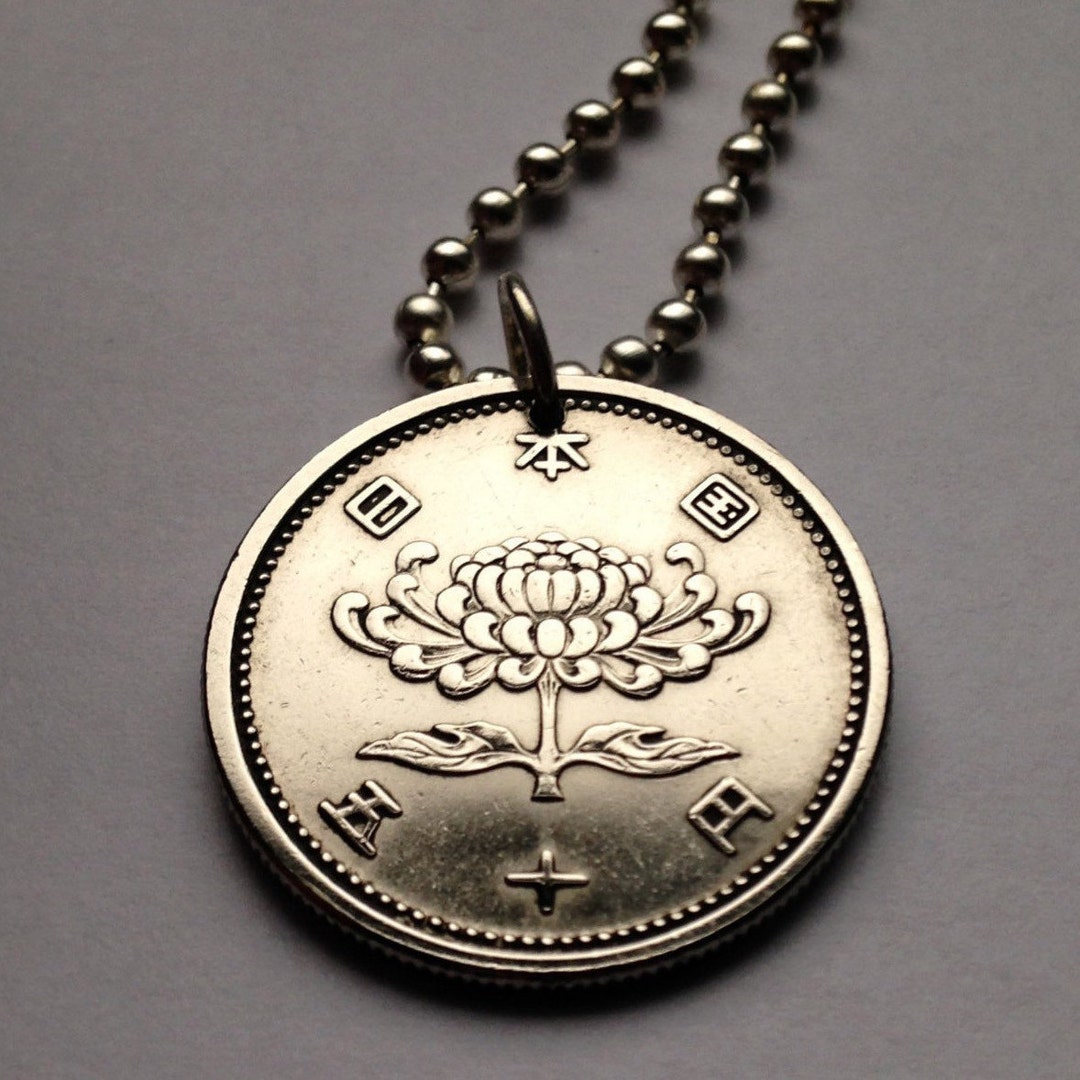 1955 Japan Nippon 50 Yen Coin Pendant Chrysanthemum Blossom Etsy 1955-japan-nippon-50-yen-coin-pendant-chrysanthemum-blossom-etsy