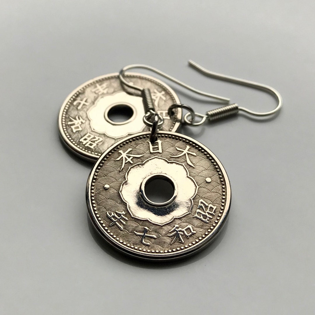 1920-1932 Japan 10 Sen Coin Earrings Yata Sacred Mirror Floral Tokyo ...
