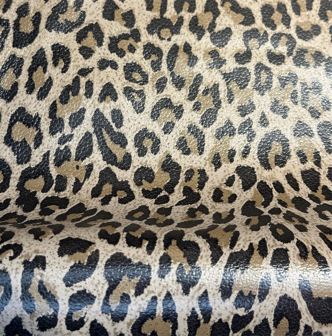Classic Leopard Print Leather With Pebbled Texture 3 - 9 Sqft // 0.26 ...