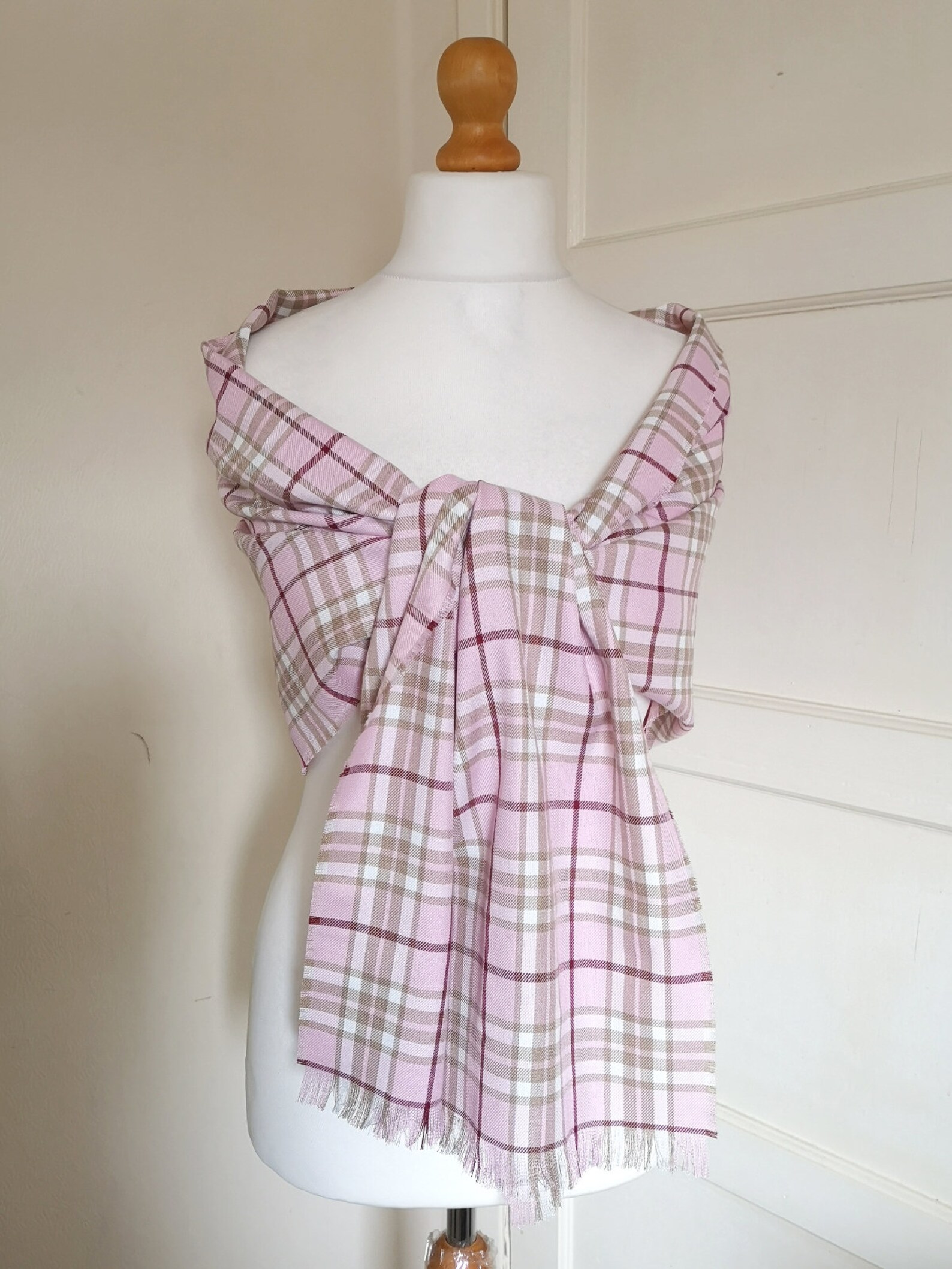 Large Tartan Scarf / Wrap Soft Plaid Fringed Blanket Scarf in Baby Pink ...