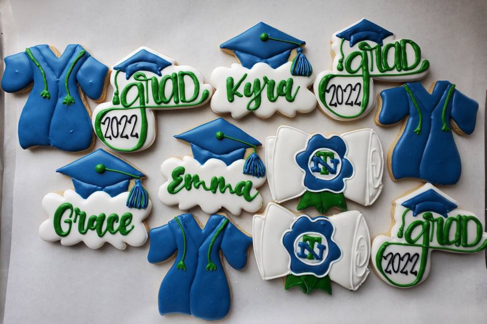 One Dozen Graduation Cookies - Etsy