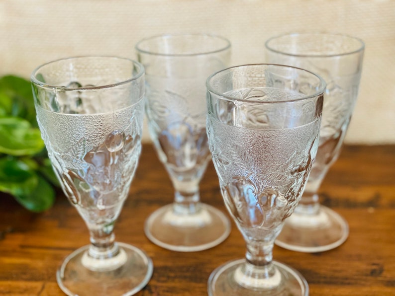 Vintage Arcoroc France Clear Molded Embossed Fruit Design Wine - Etsy