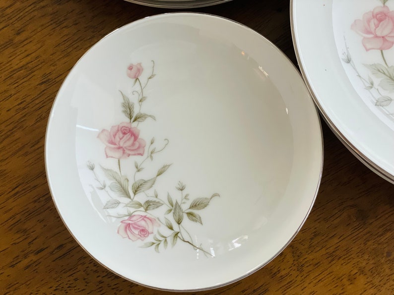 Castlecourt Fine China Rose Bouquet Pattern Dessert Bowls - Etsy